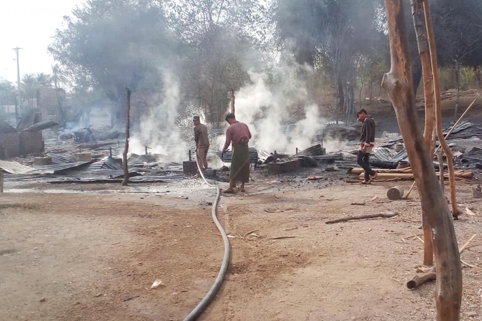 Junta forces kill civilians and torch homes as they move through Kani ...