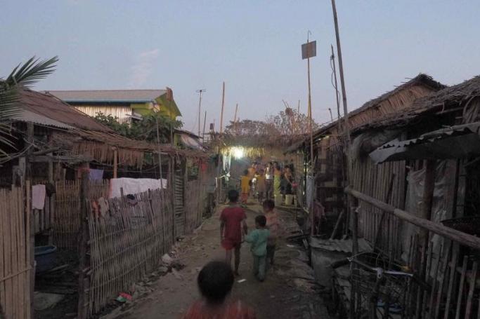 The Yangon of the future? Slums and gated communities side by side